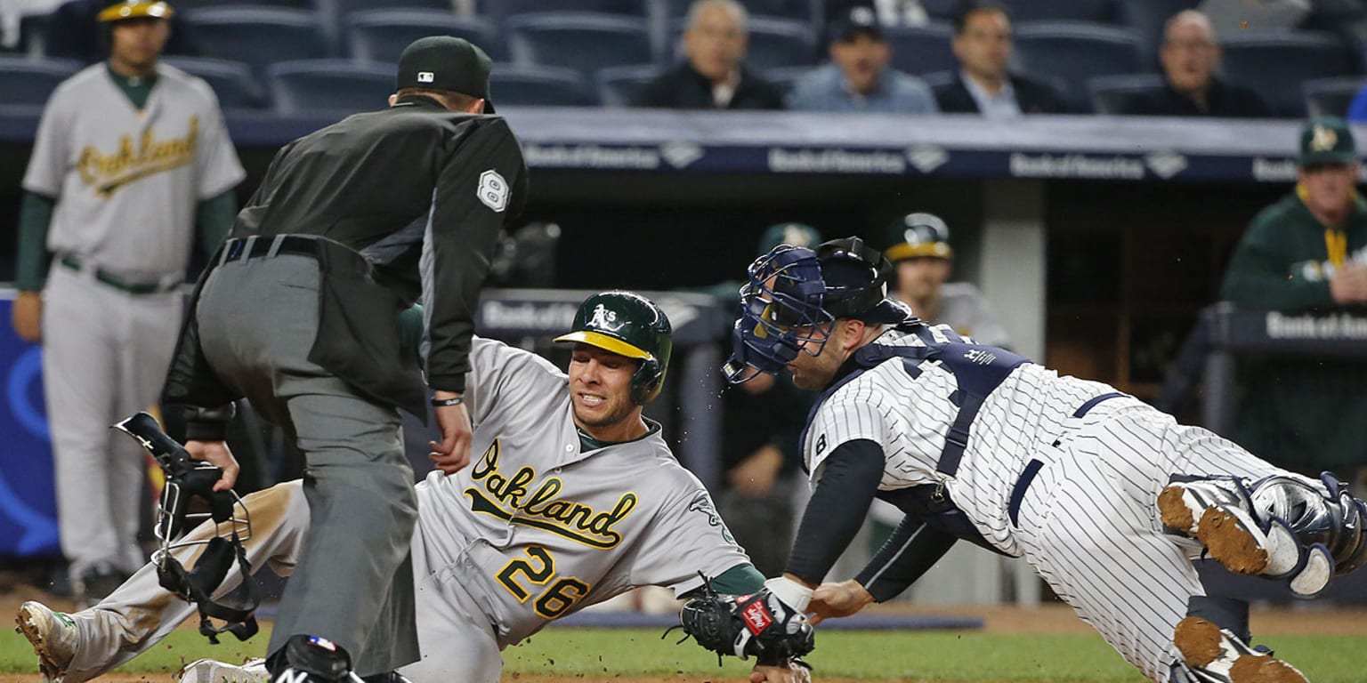 A's Danny Valencia headed to disabled list