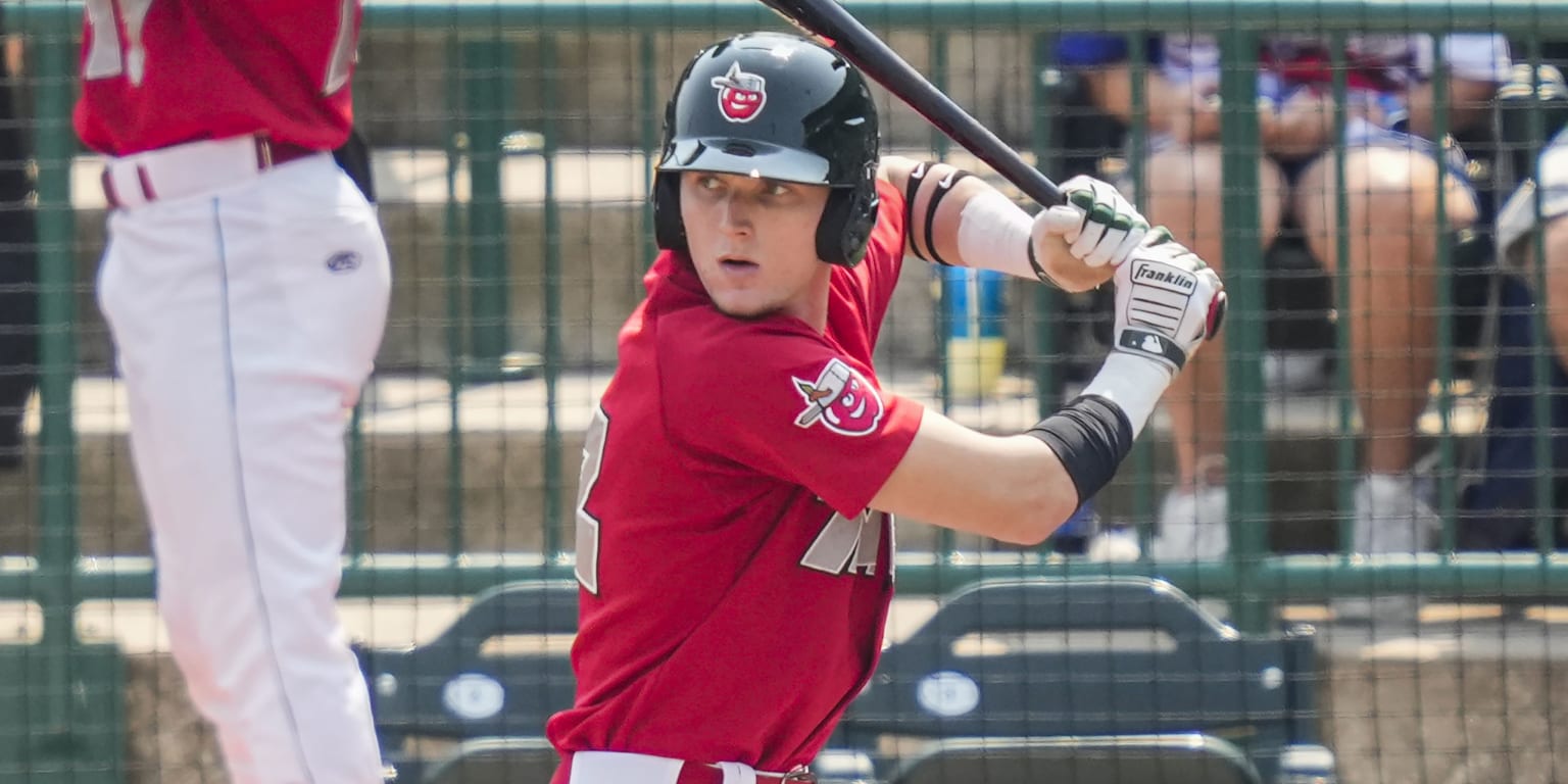 Robert Hassell III collects 4 hits for Fort Wayne TinCaps