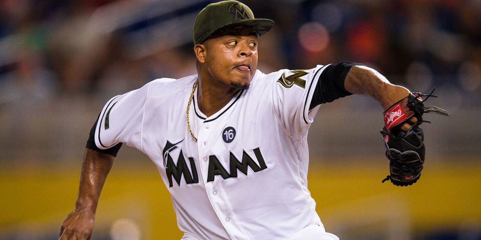 Marlins' Edinson Volquez gets win vs. Phillies