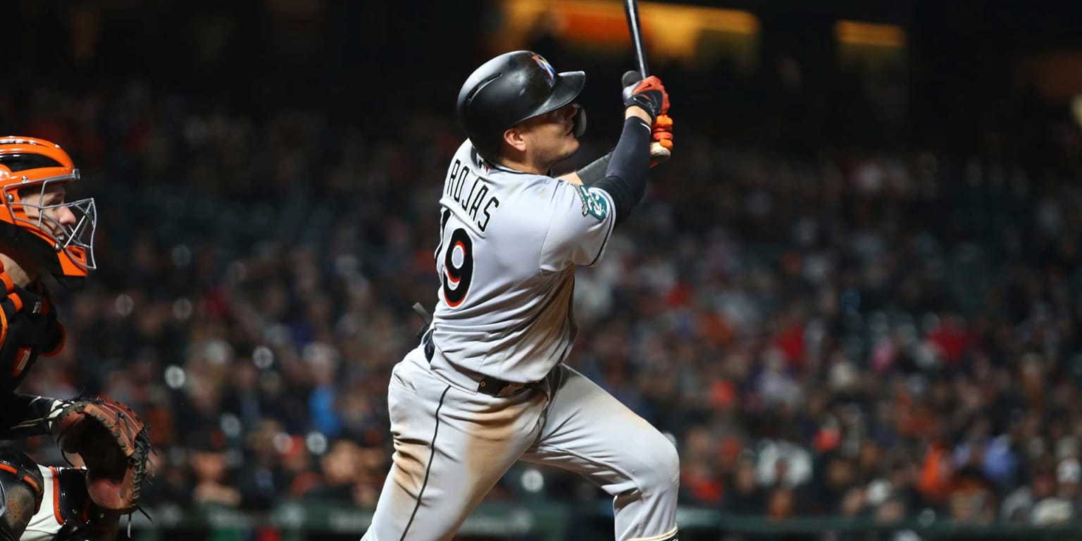 Miguel Rojas drives in 3 as Marlins rally late