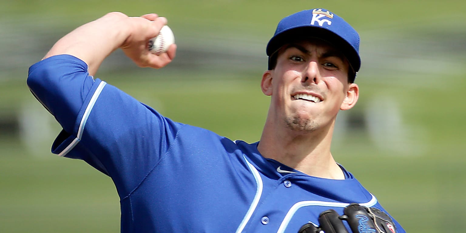 Kyle Zimmer working to resume MLB career