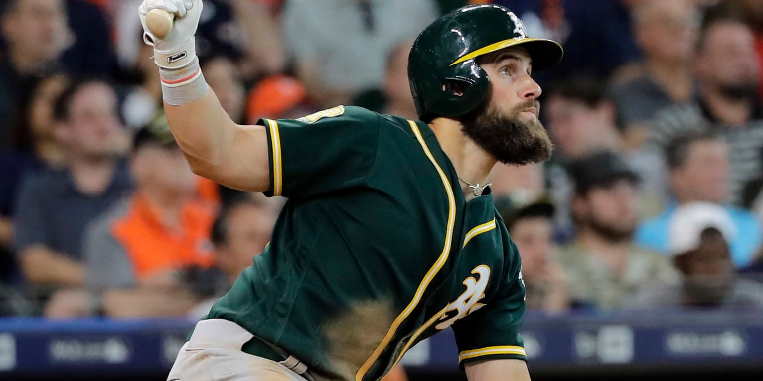 Nick Martini stays hot atop Oakland lineup