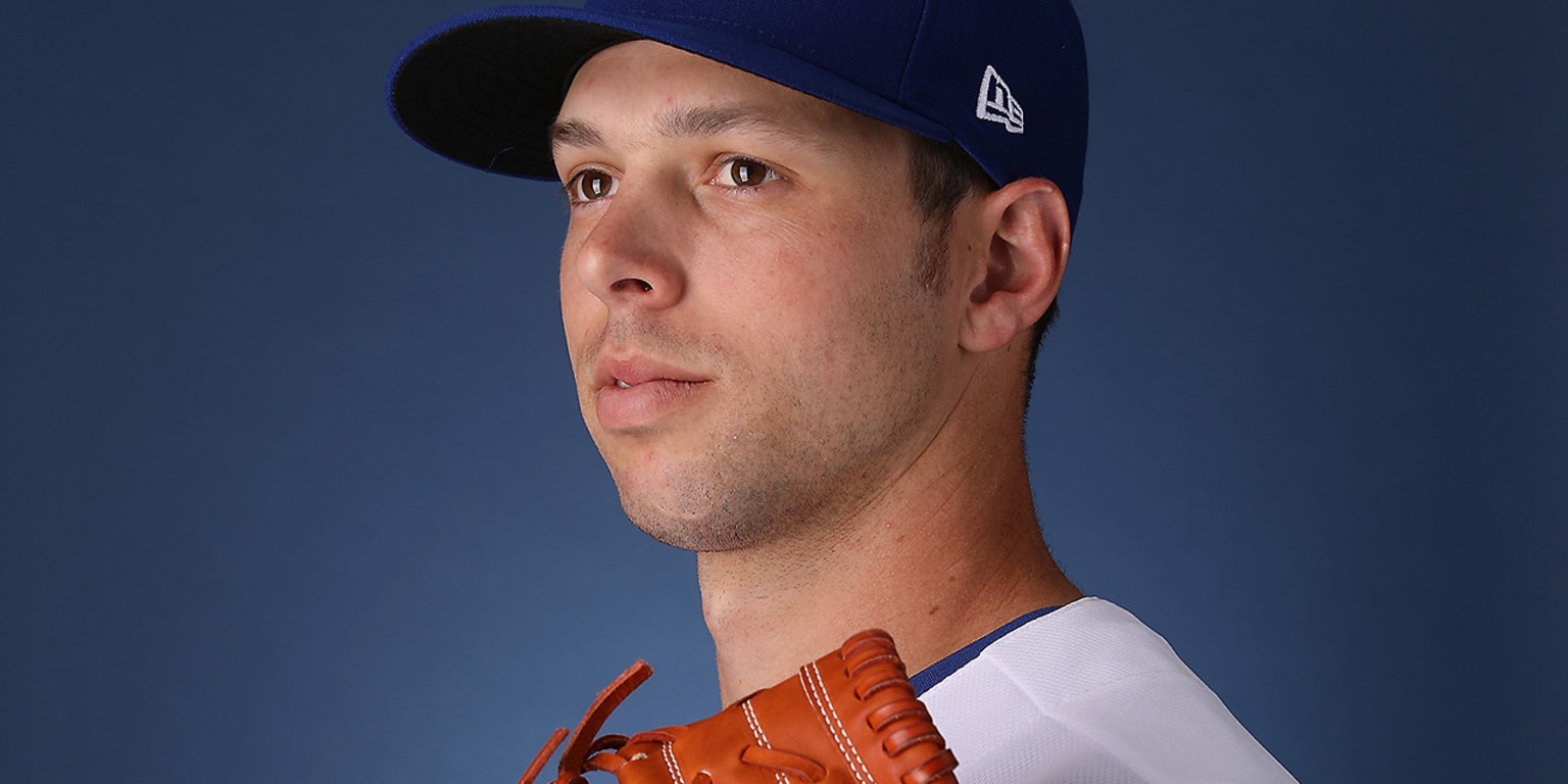 Blue Jays acquire Sam Gaviglio from Royals