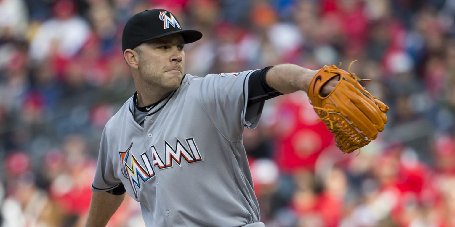 Marlins' David Phelps is a late-inning option