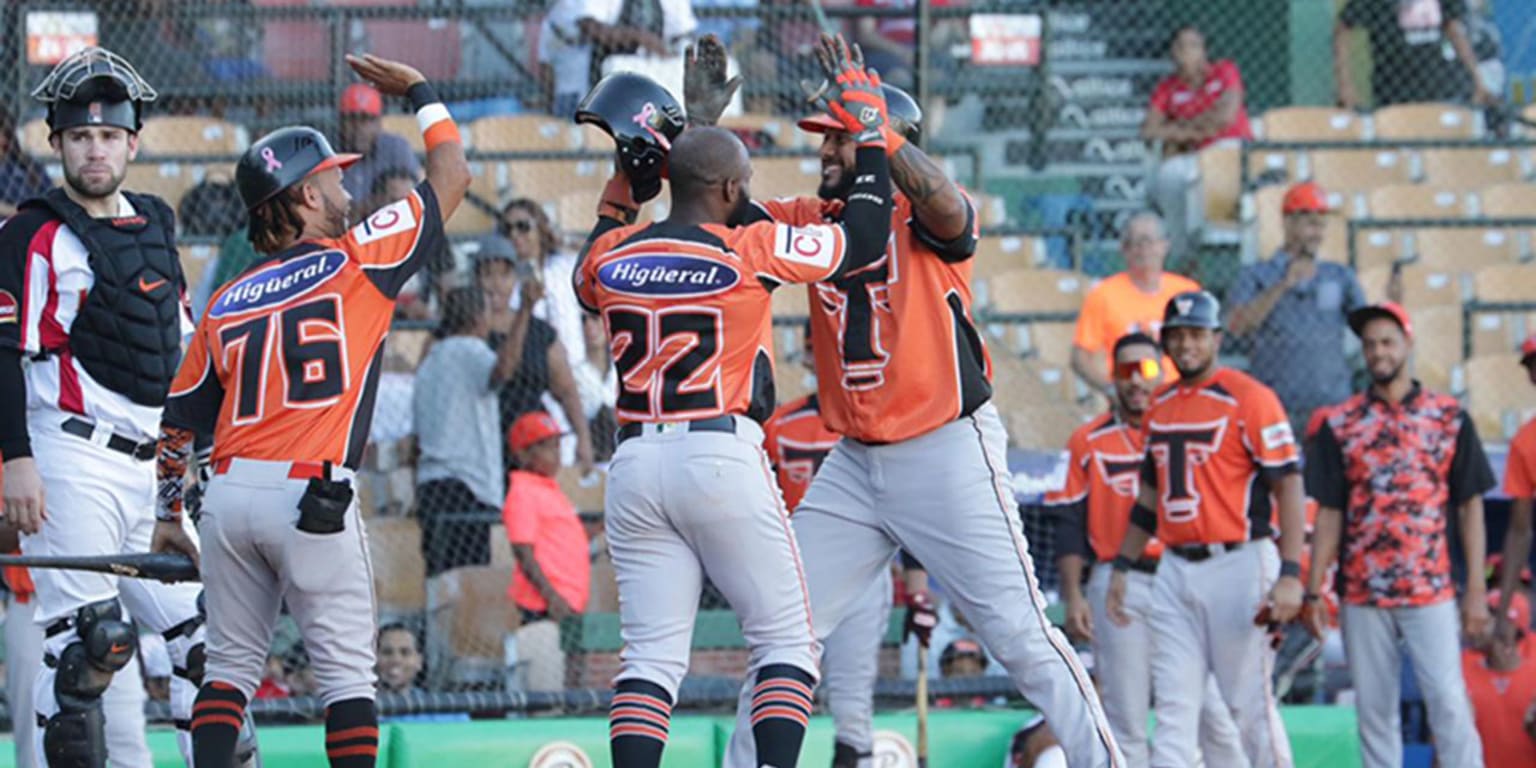 R.D.: Toros reaccionaron para superar a Leones