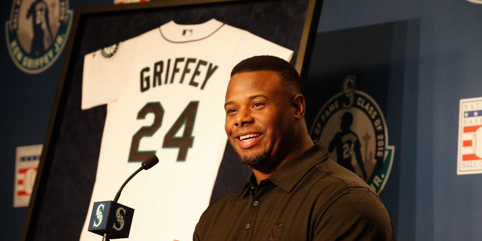 Marineros dan la bienvenida a Griffey Jr.; retirarán su número 24