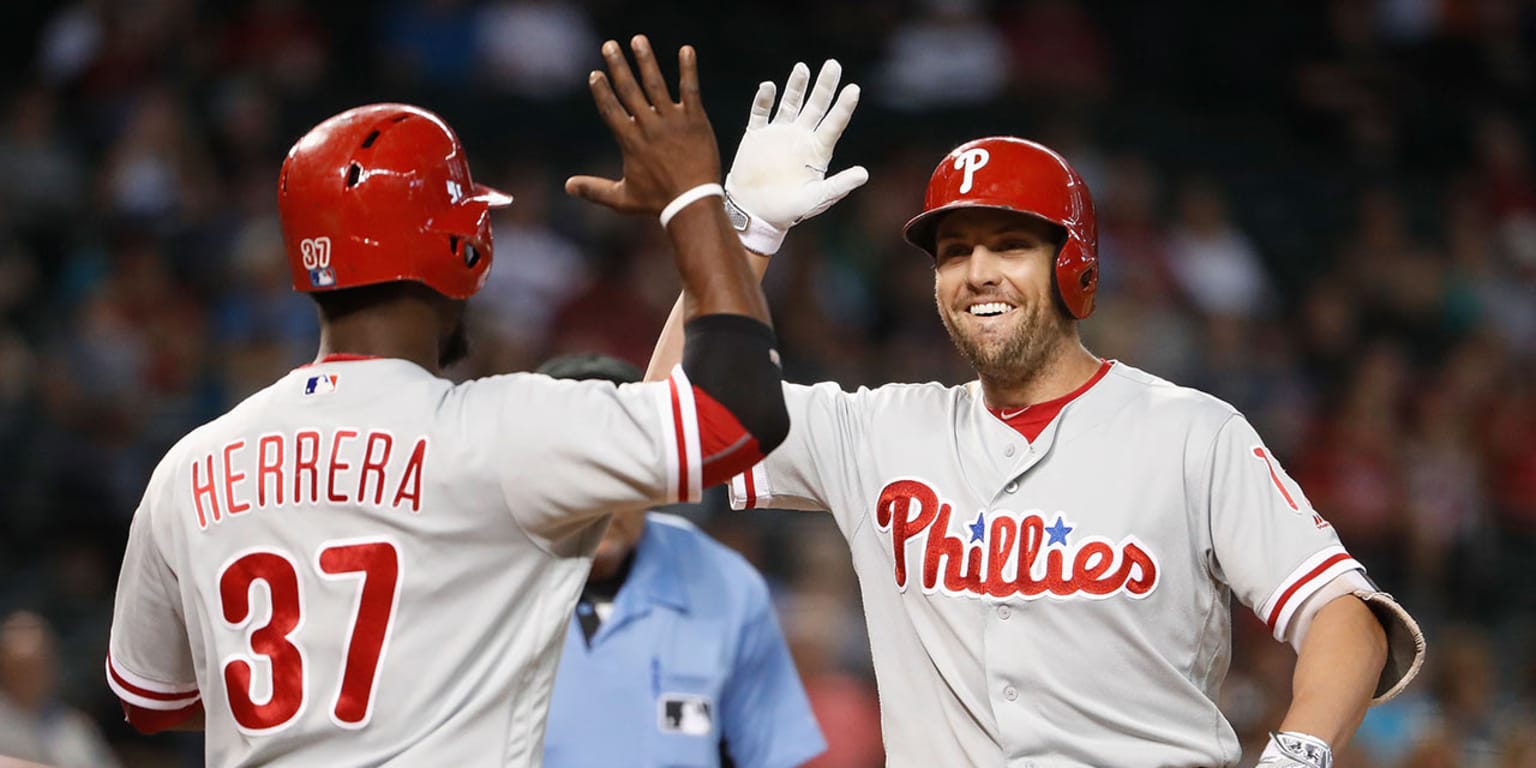 Phillies beat D-backs in 10 innings in finale