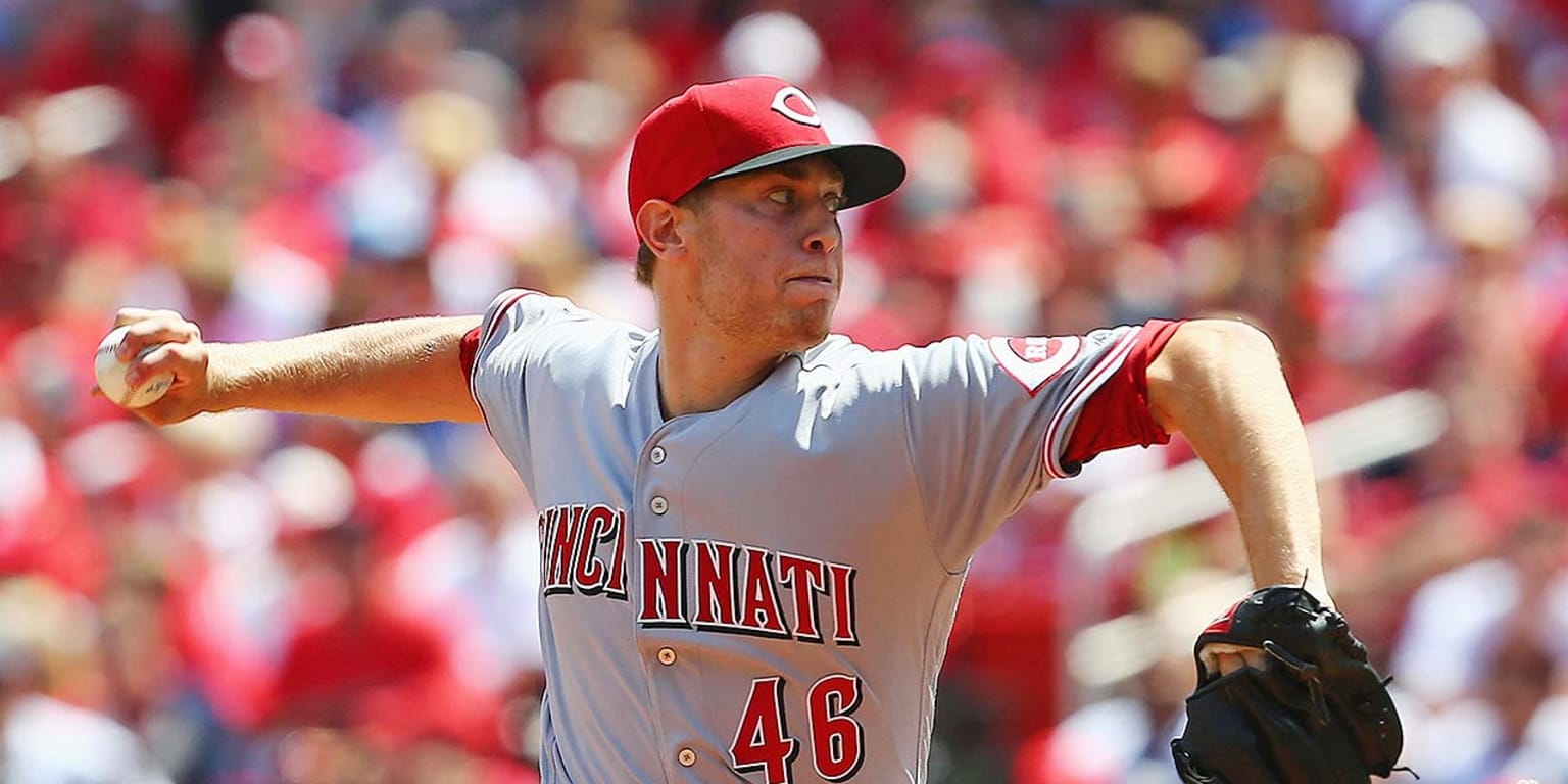 Jon Moscot has solid debut after long time off