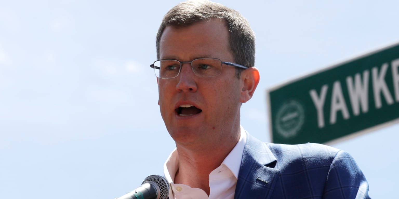 Sam Kennedy elevated to CEO of Red Sox