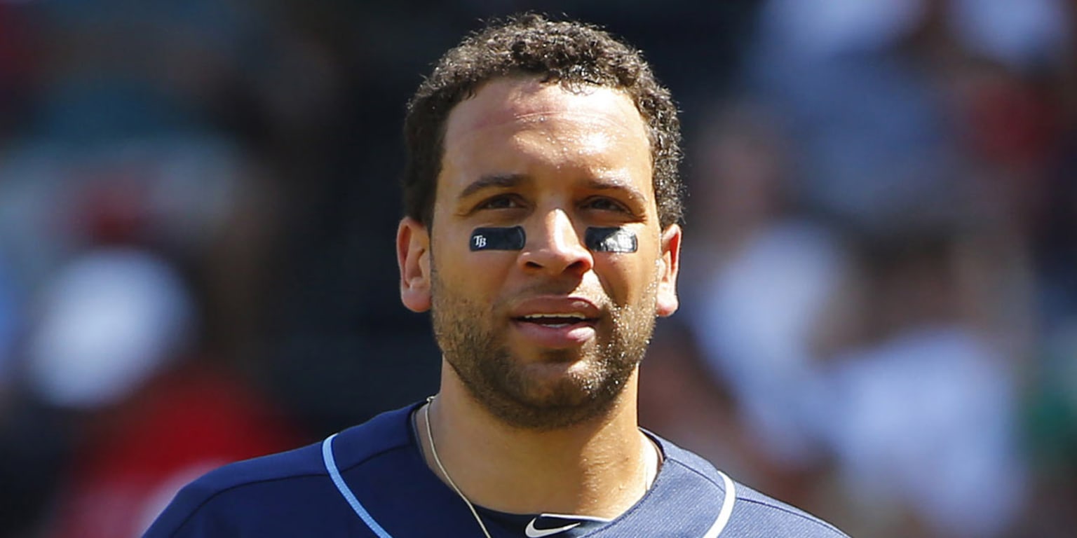 James Loney goes to Mets in trade