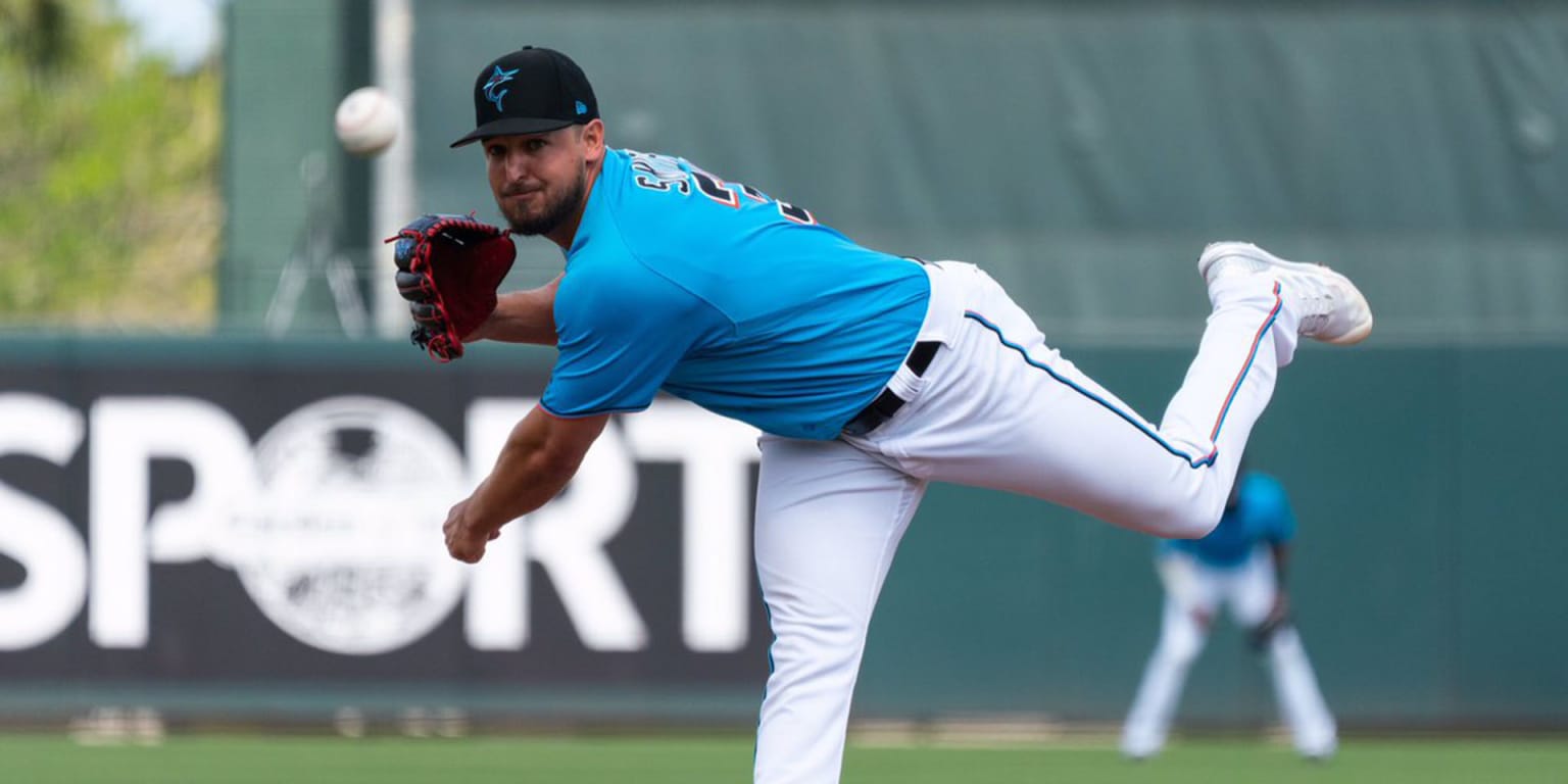 Caleb Smith shines in spring debut