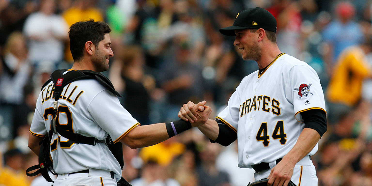 Pirates' Tony Watson managing contact better