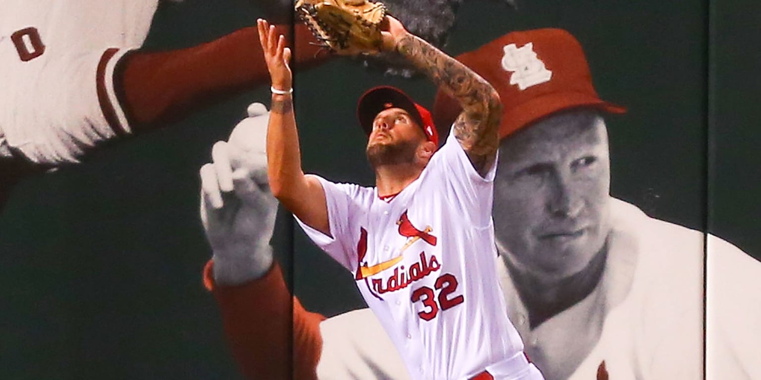 Cards' Matt Adams in left field for first time