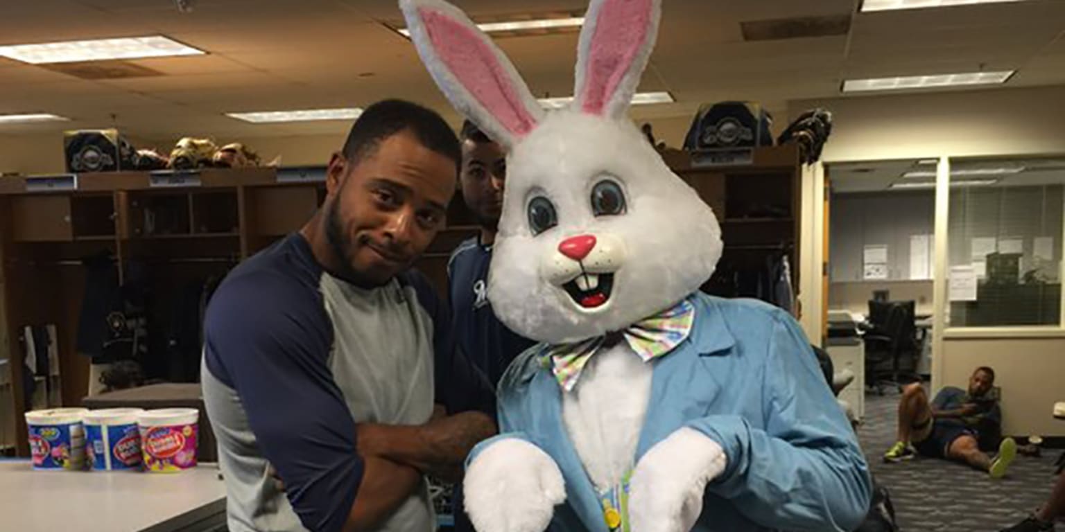 Is this Easter Bunny the Brewers' new starting second baseman? | MLB.com