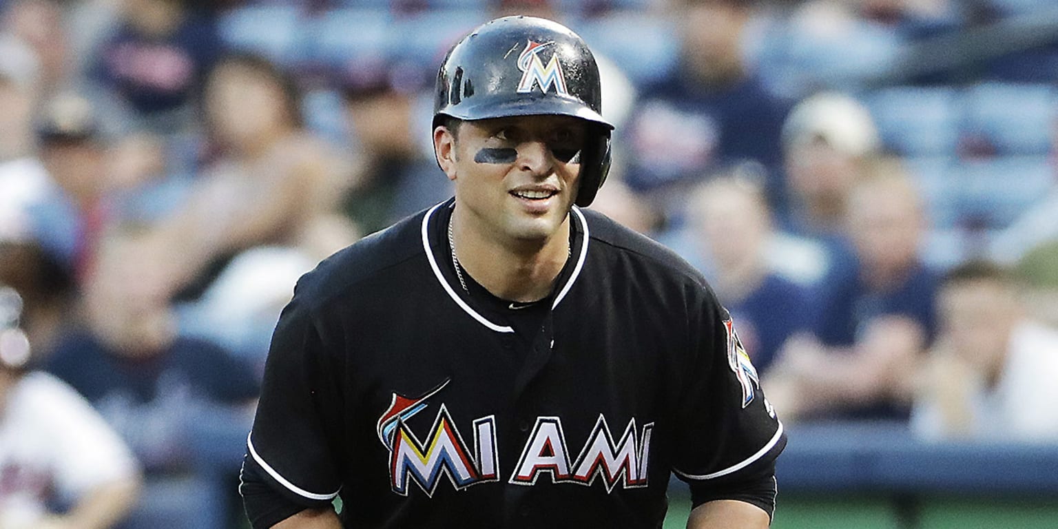 Martín Prado y los Marlins concretan extensión de contrato