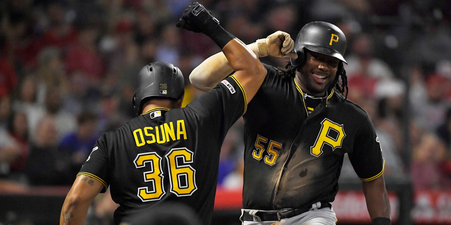 Josh Bell fuels Pirates' comeback vs. Angels