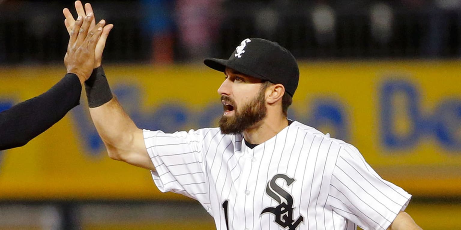 Adam Eaton improves defense in right field