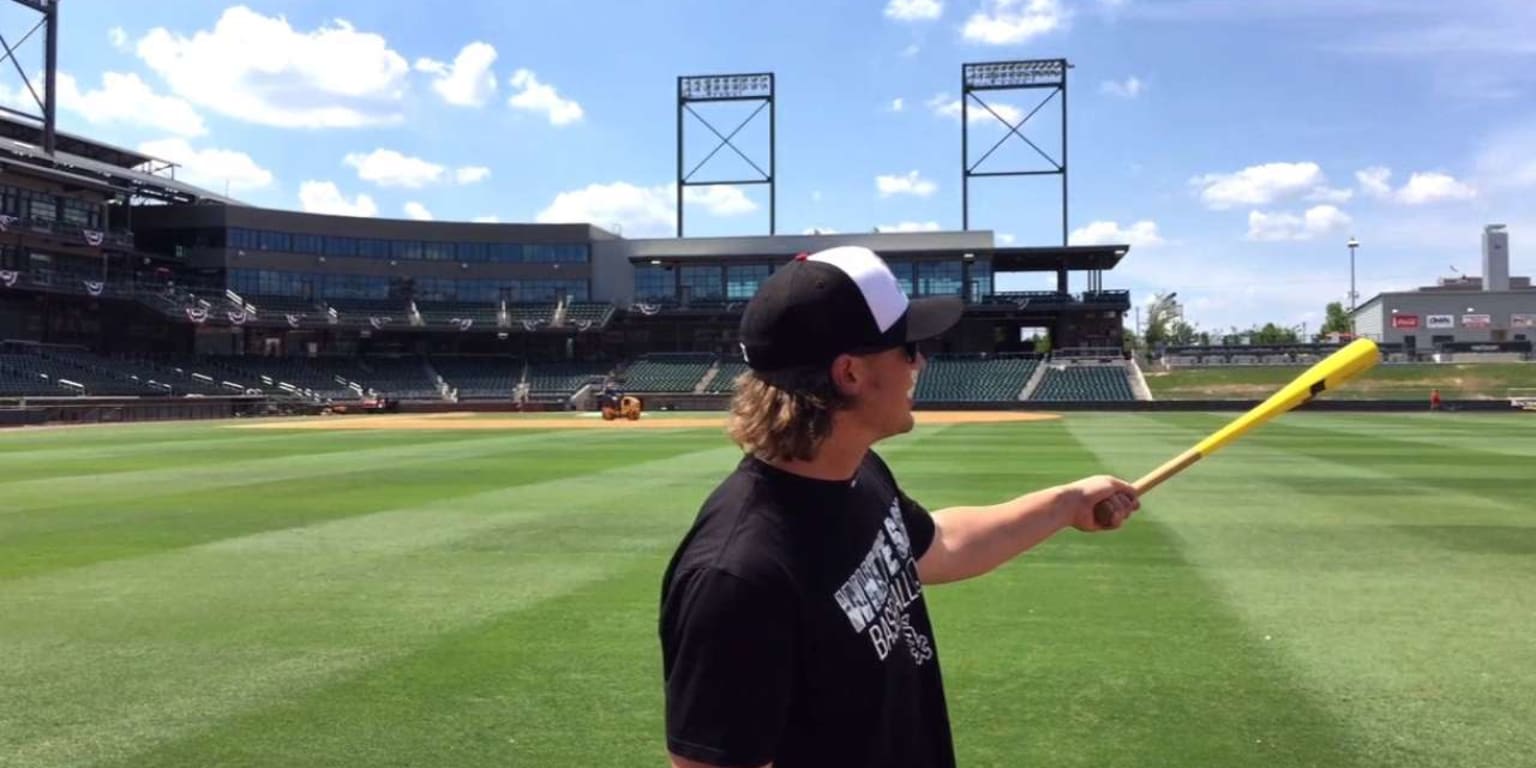 Watch White Sox prospect Carson Fulmer show off his amazing fungo golf ...