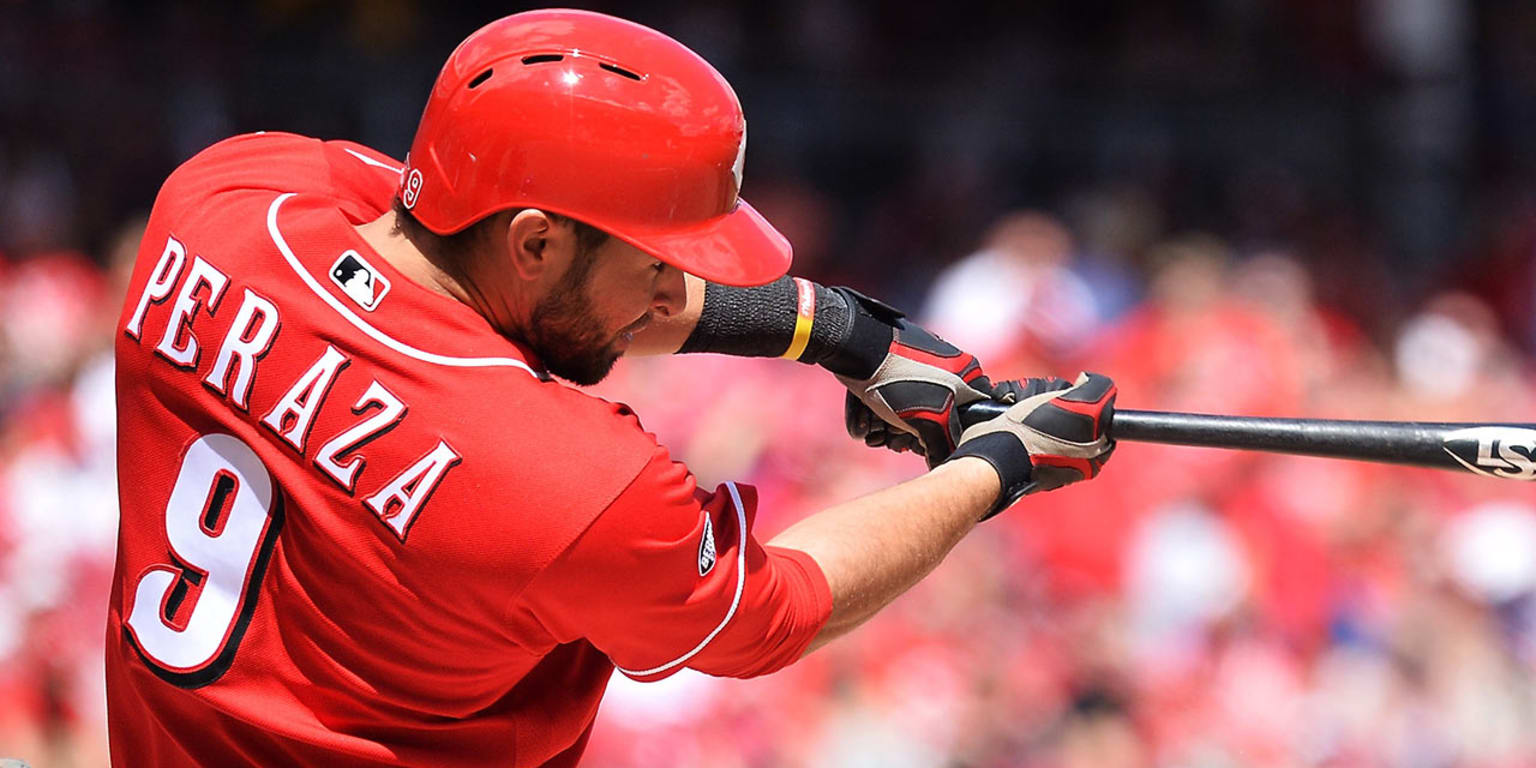 Reds ponder future spot for hot Jose Peraza