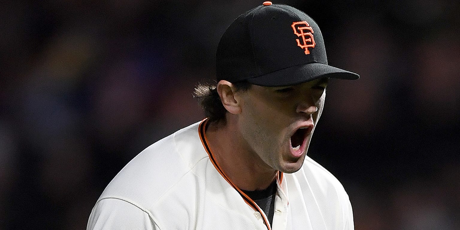 Cory Gearrin strikes out side vs. D-backs