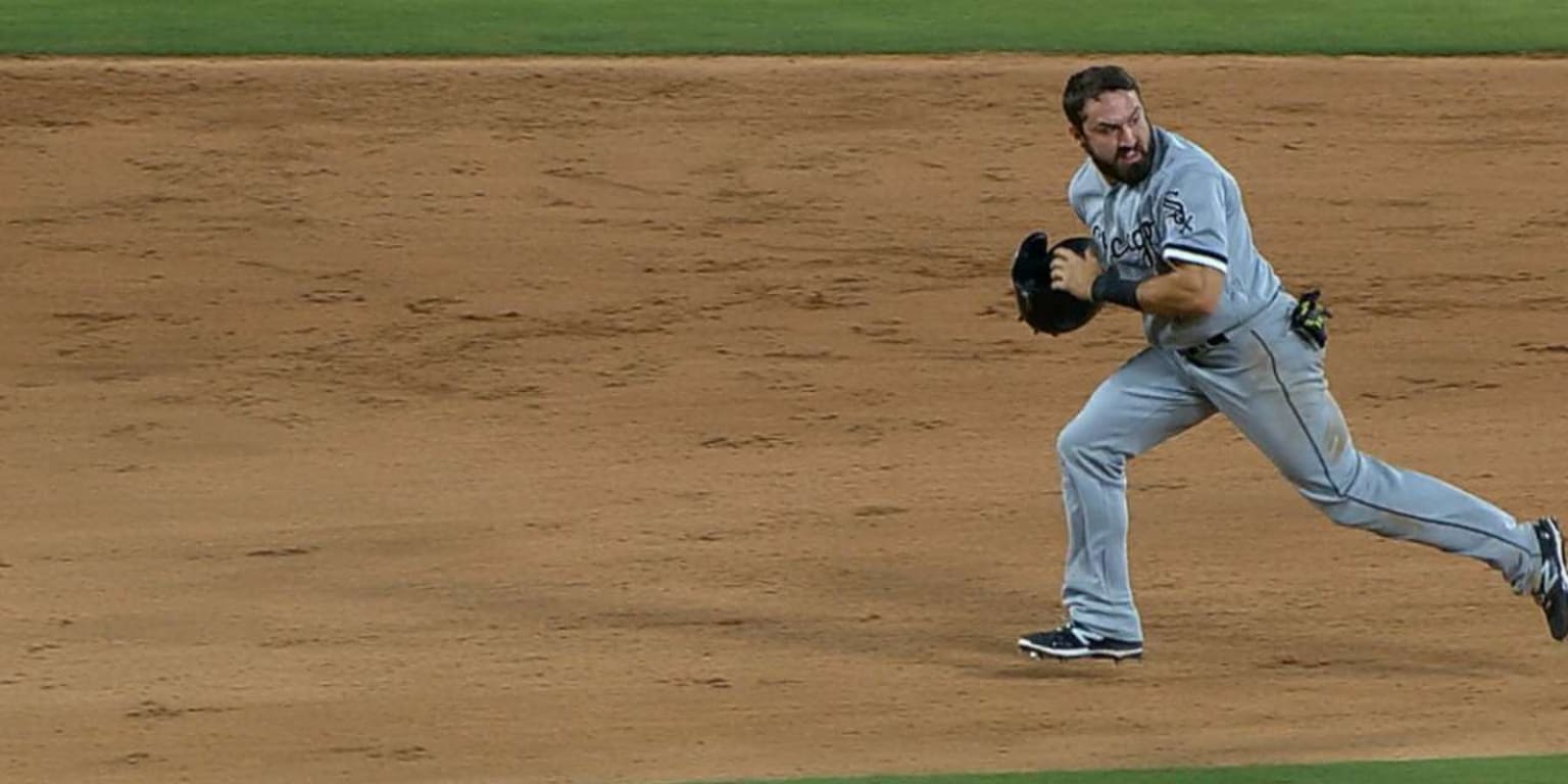 Adam Eaton advanced to third base and picked up a first down after his ...