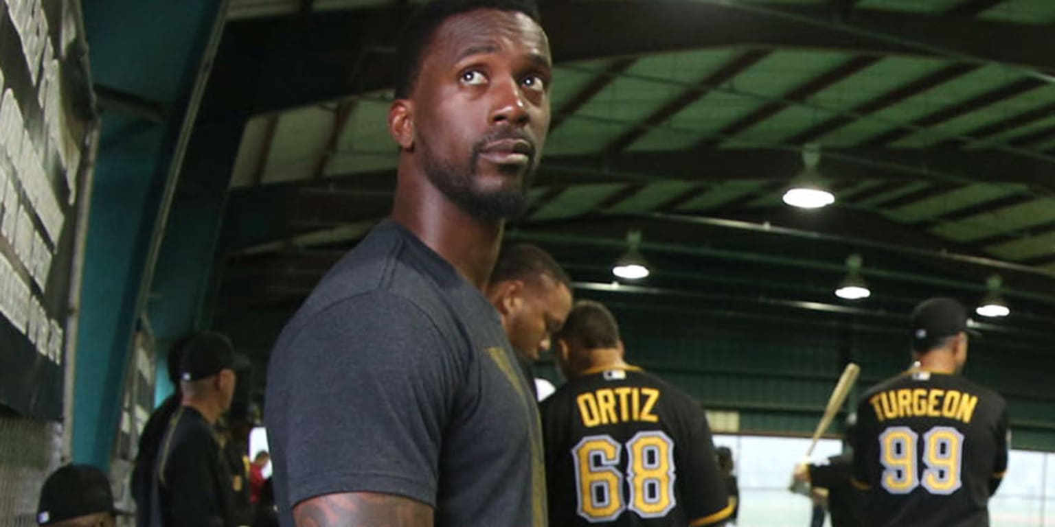 Pirates owner aims to keep McCutchen long-term