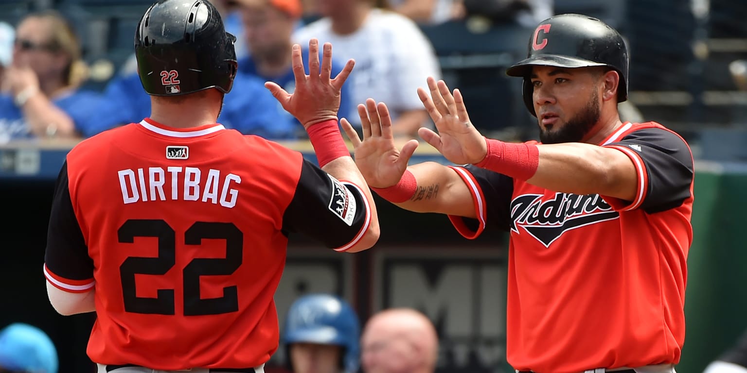 Melky Cabrera, Jason Kipnis lead Tribe over KC