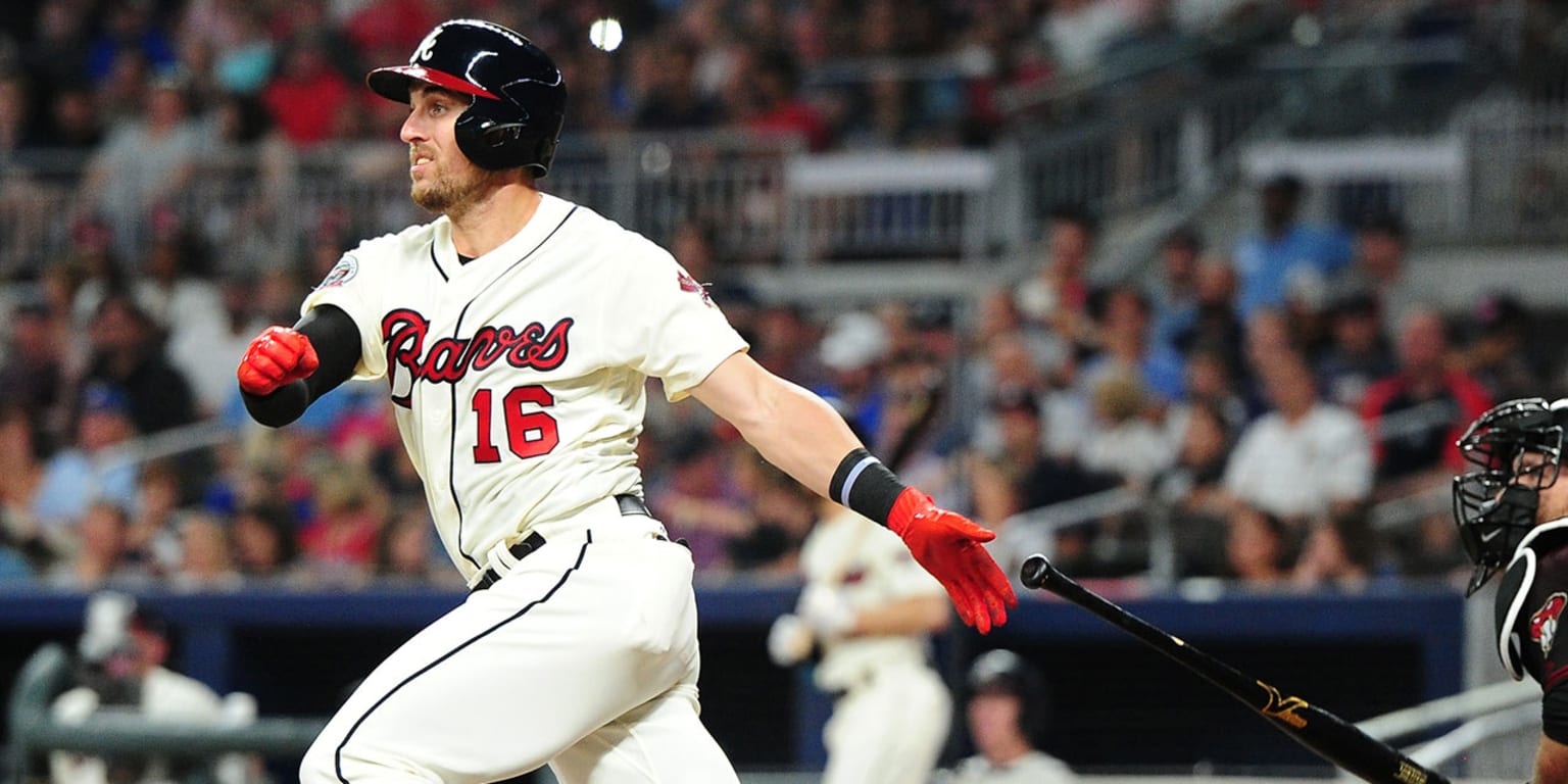 Lane Adams' pinch hit crucial in Braves' win