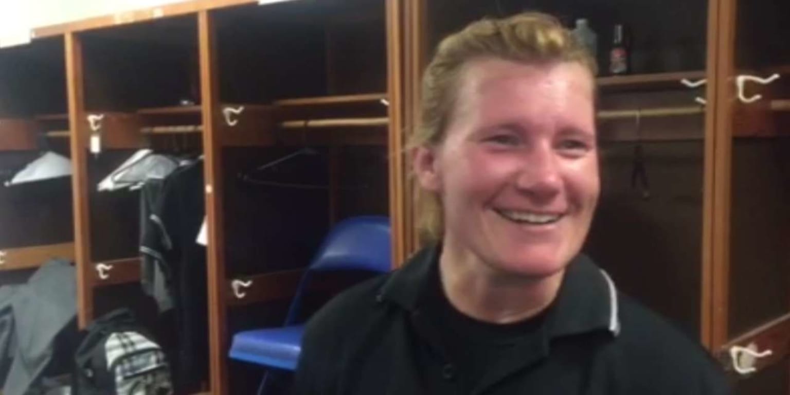 Female umpire Jen Pawol opens Year 2 in A ball