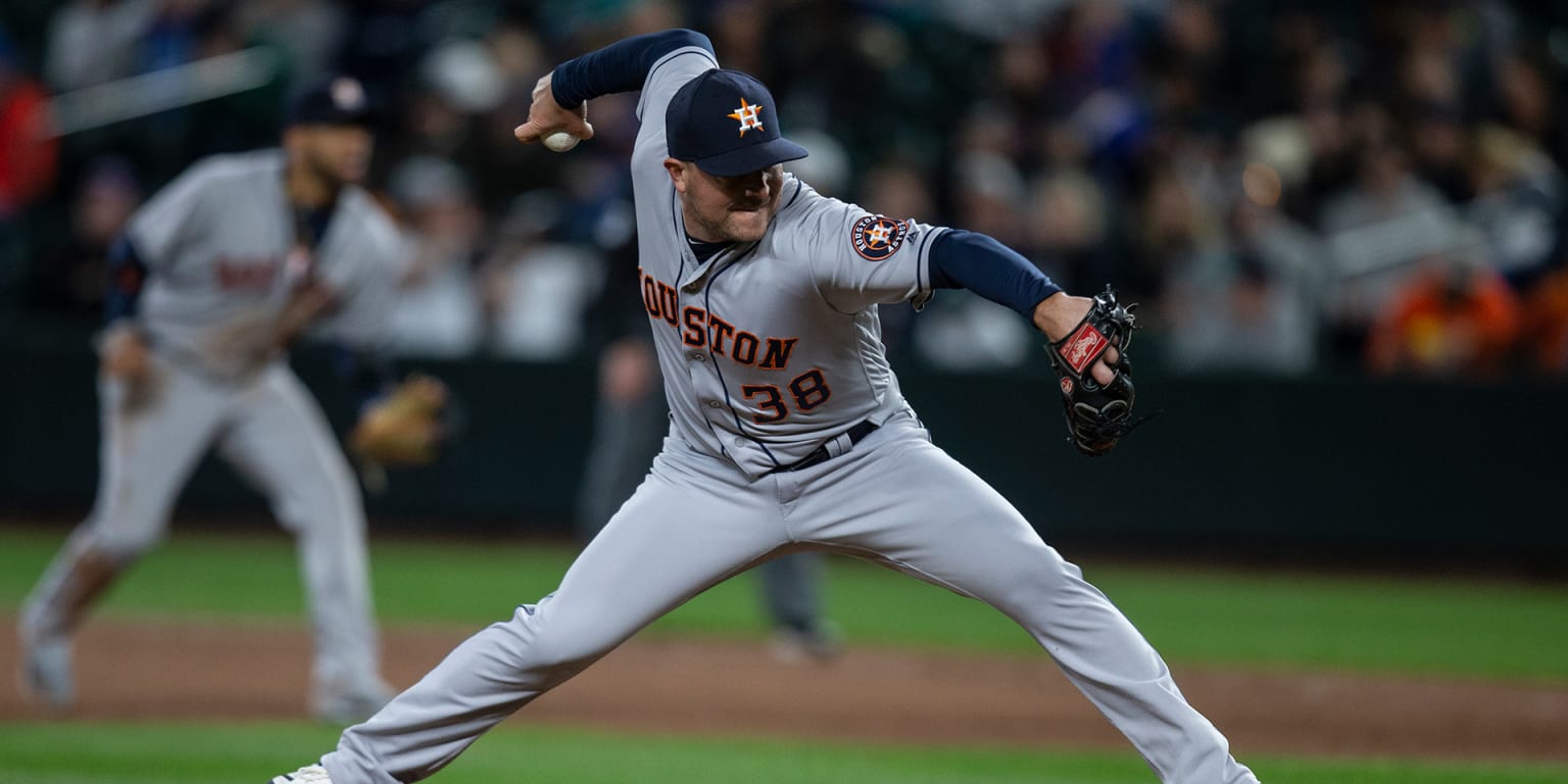 Joe Smith placed on disabled list by Astros