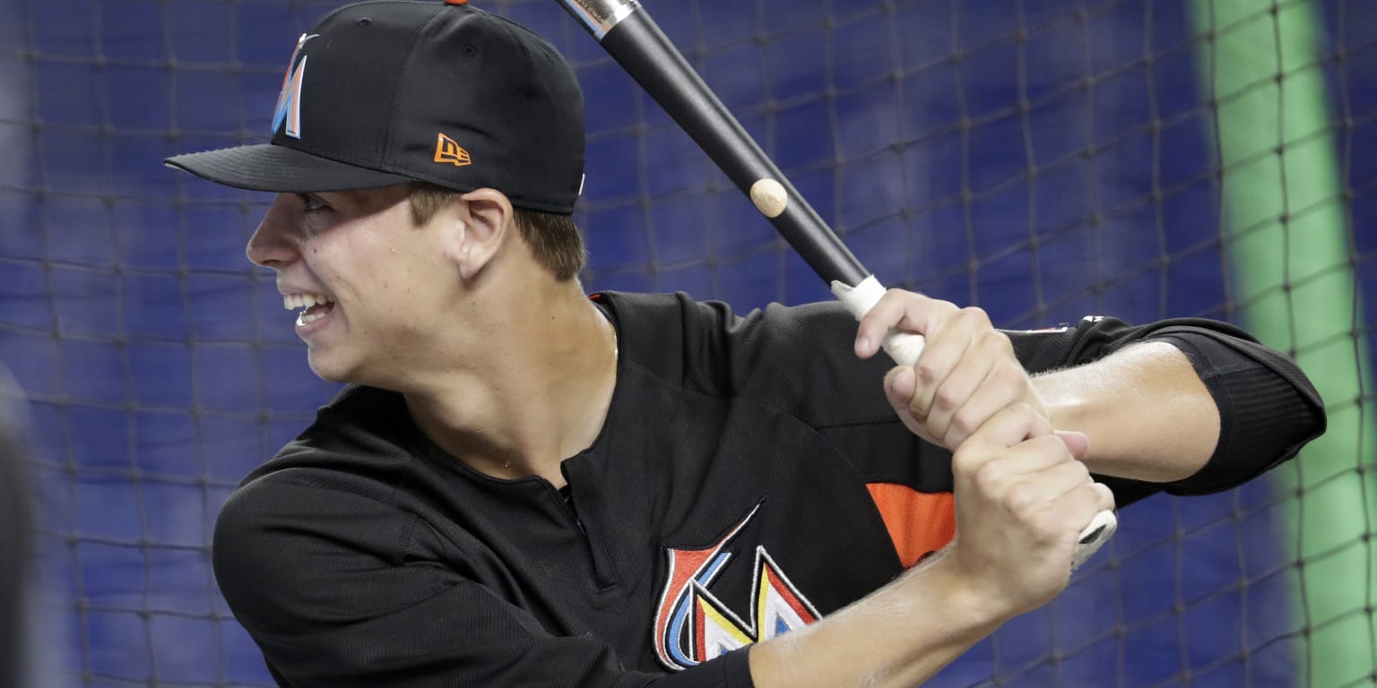 Marlins' 1st-round pick Connor Scott debuted