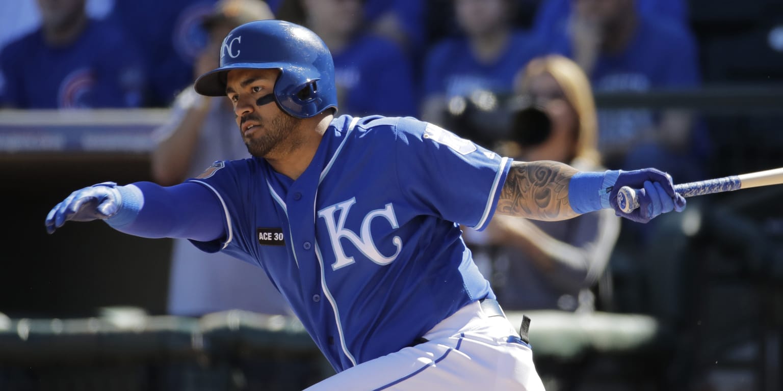 Christian Colon seeking spot on Royals' roster