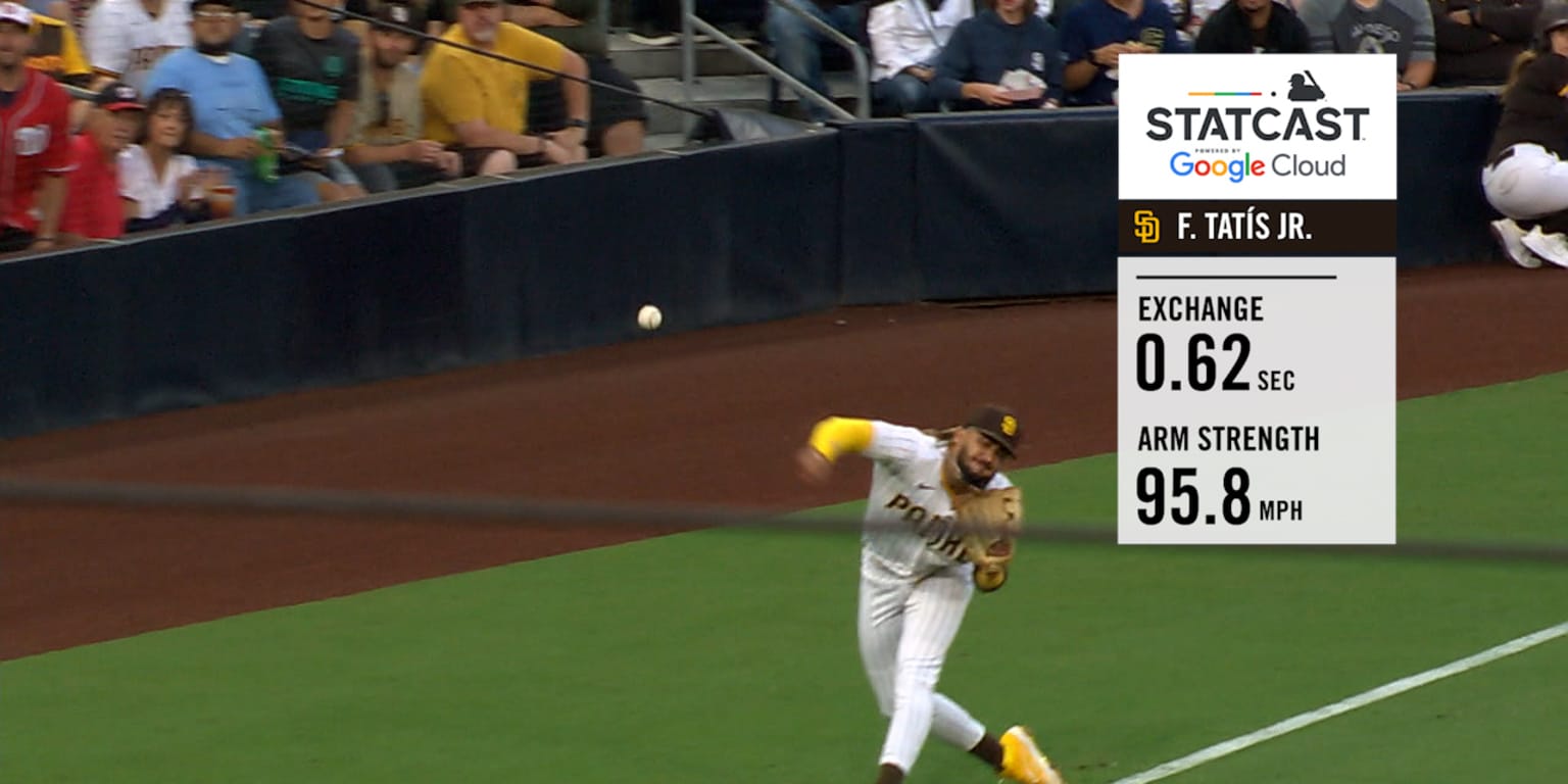 Tatis impresionó con la potencia en su brazo