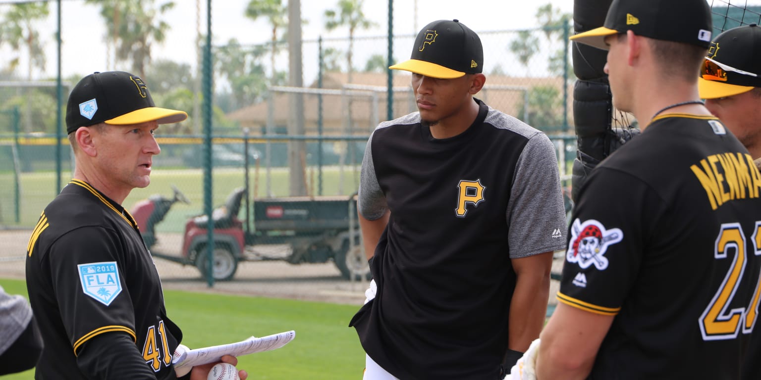Rick Eckstein, Jacob Cruz train Pirates' bats