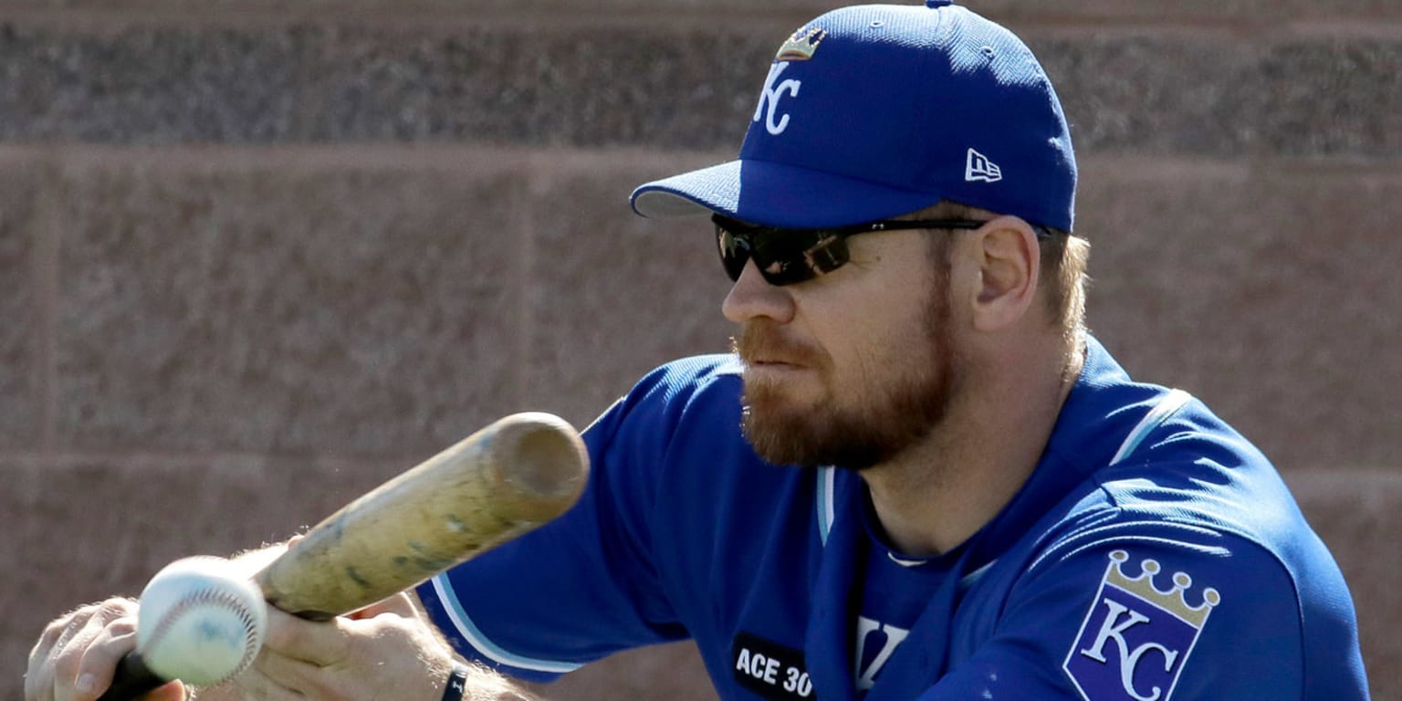 Brandon Moss to be more selective at plate