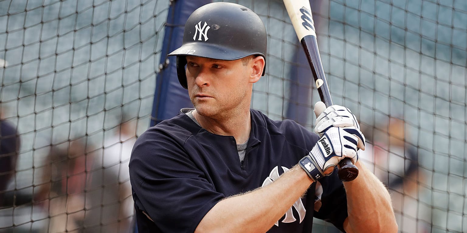 Chase Headley, Bryan Mitchell traded to Padres