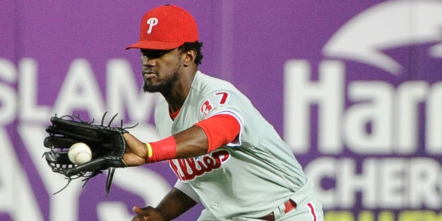 Phillies fans ask about 2017 outfield options