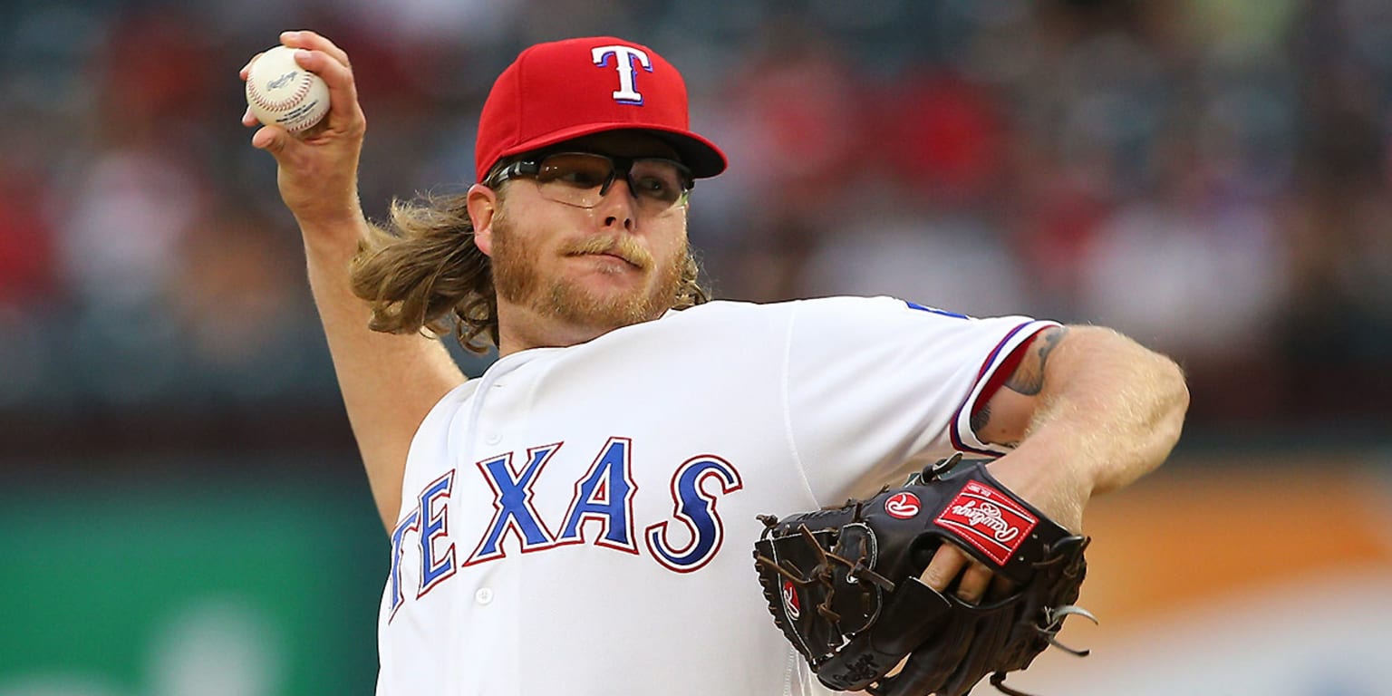 Griffin makes case to stay in Texas' rotation