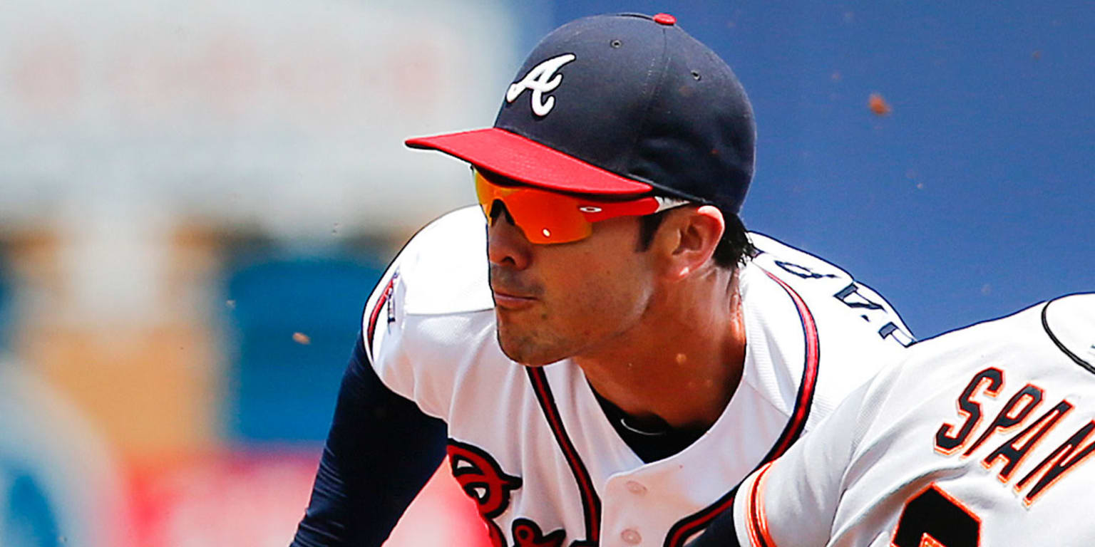 Chase d'Arnaud has 2 hits, impresses Braves