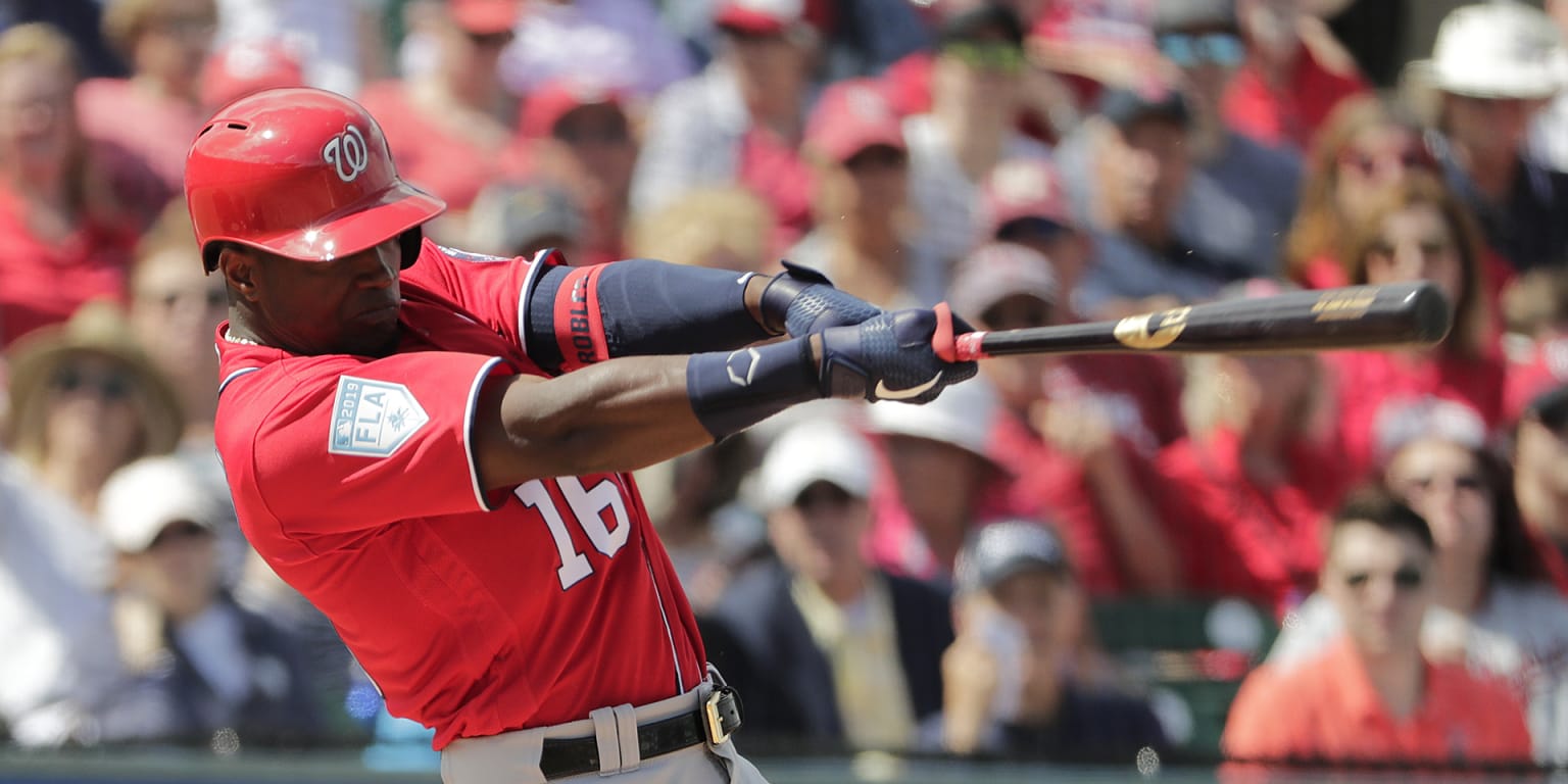 Victor Robles continues strong spring