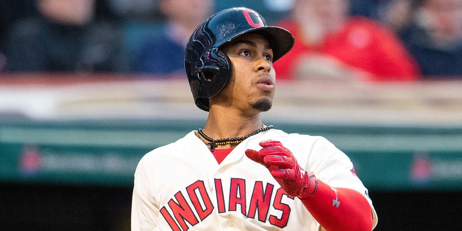Francisco Lindor leads Indians to win