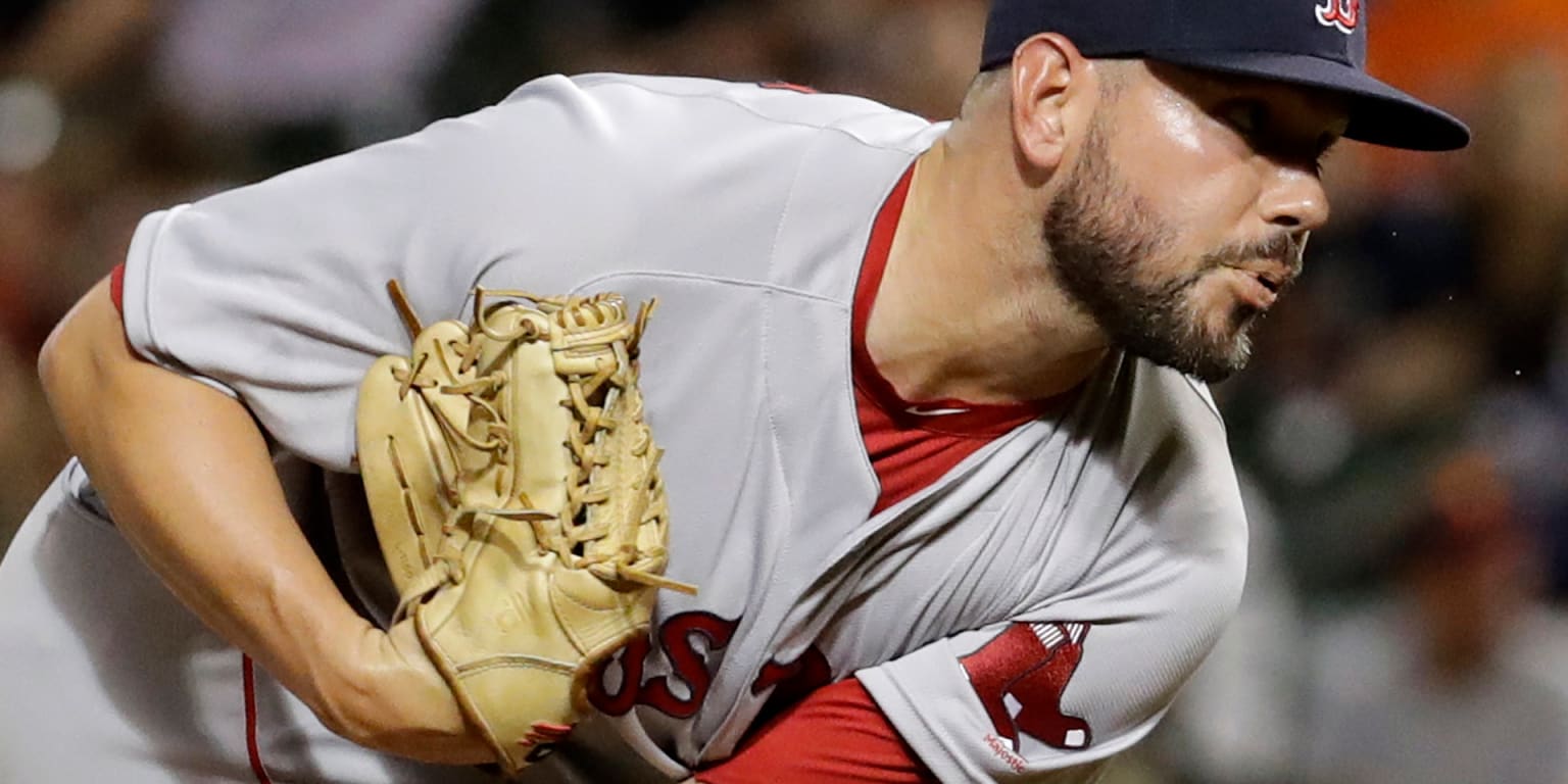 Robby Scott claimed on waivers by Reds