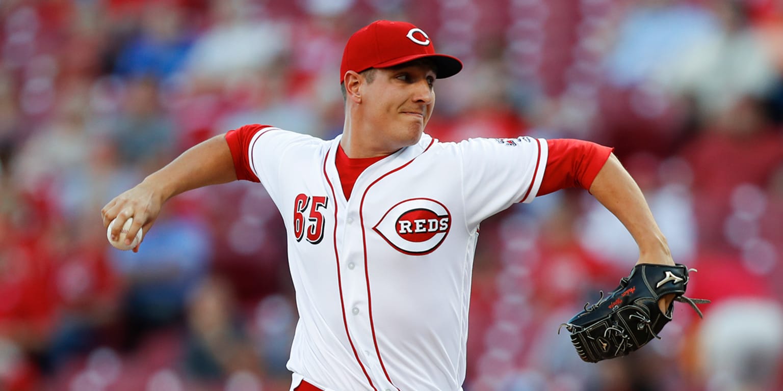 Reds' Asher Wojciechowski earns 3rd win vs. SD