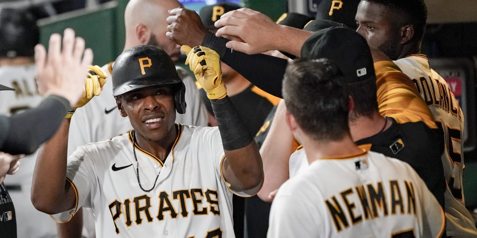 Ke'Bryan Hayes helps Pirates rally past D-backs