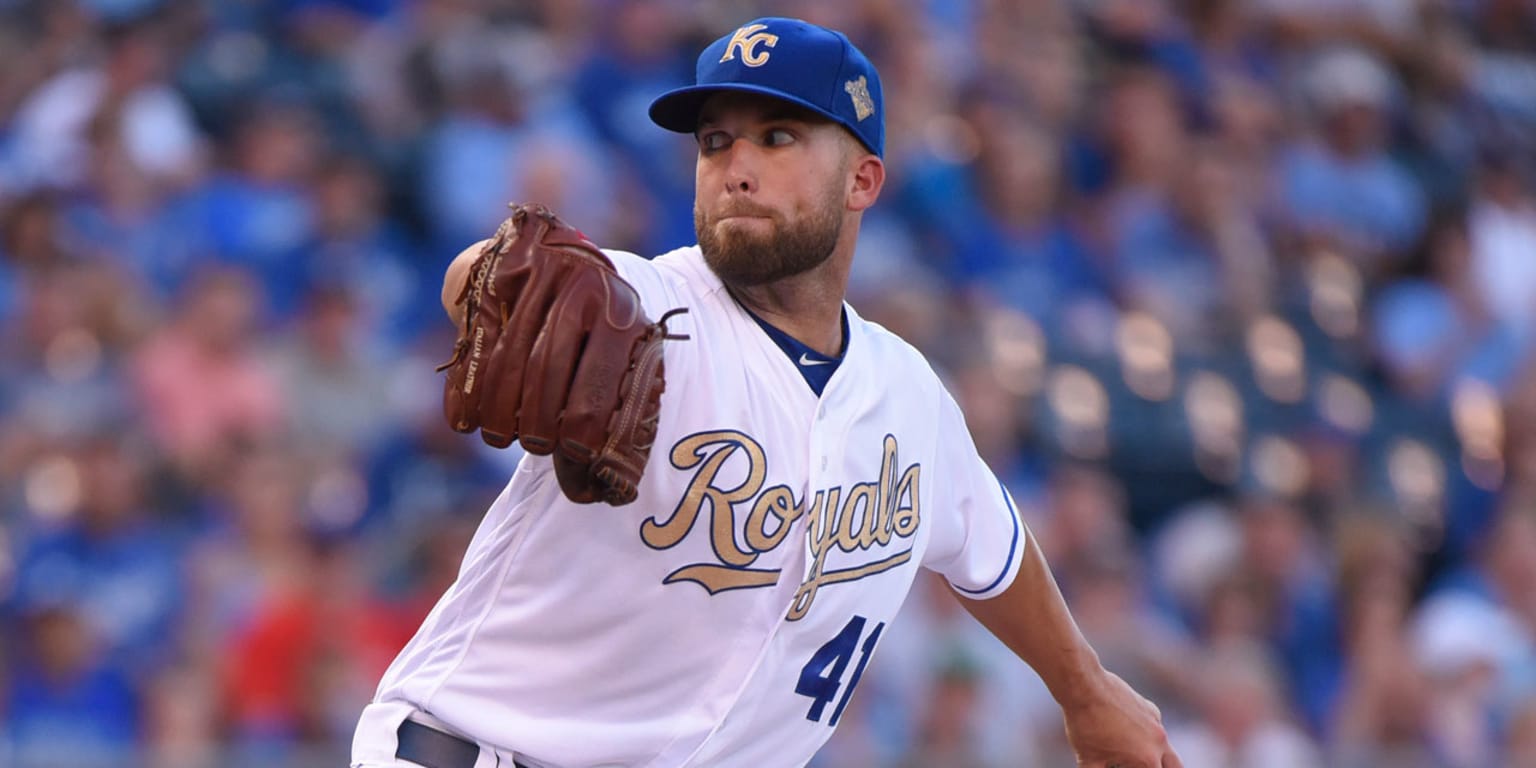 Danny Duffy wins fifth straight decision
