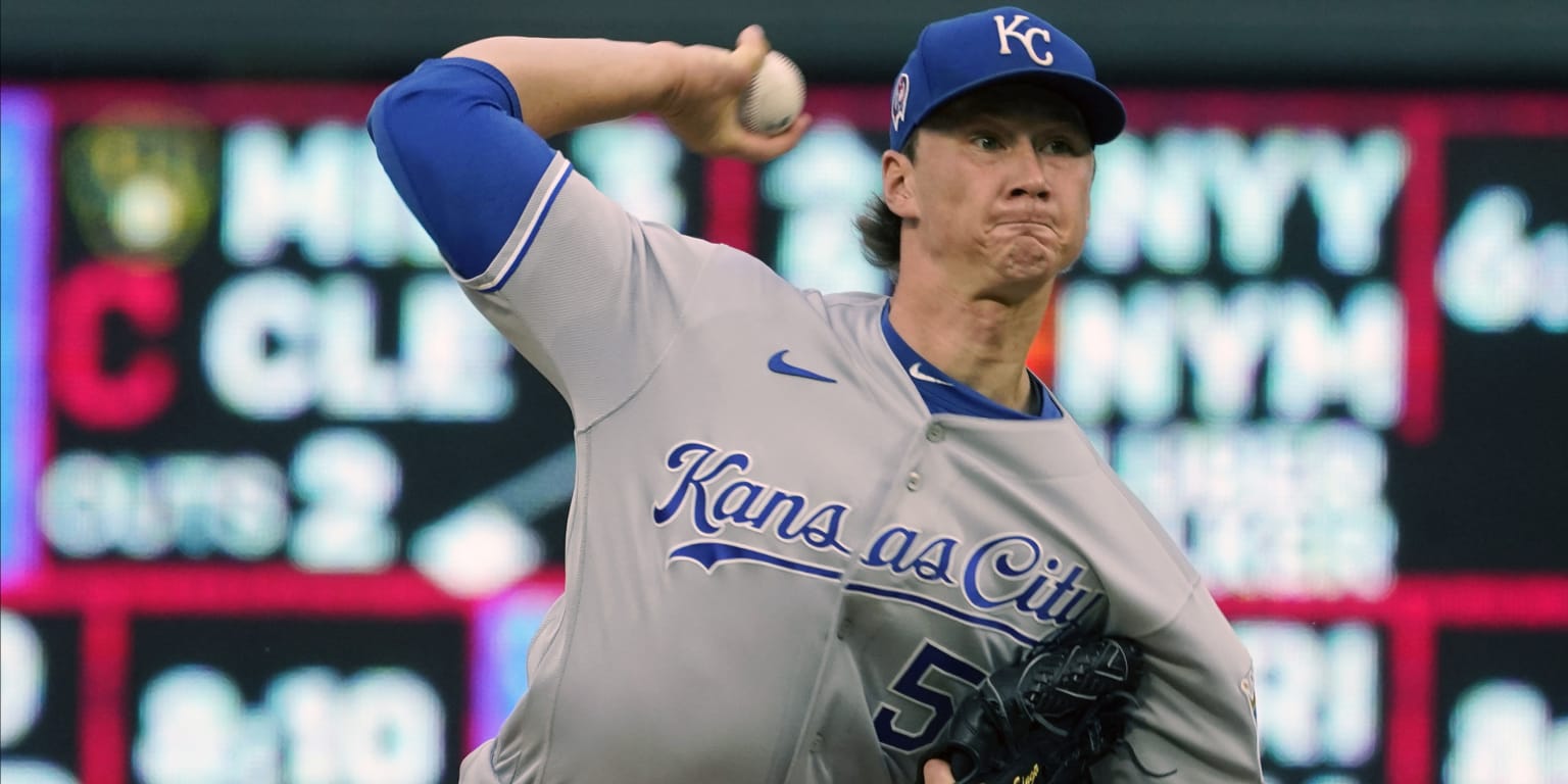 Brady Singer gives up five home runs in Royals loss