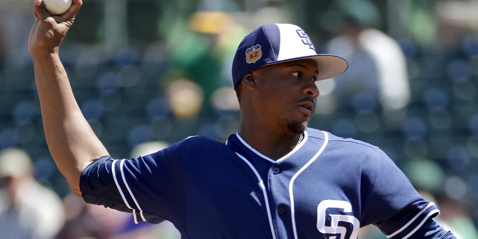 Padres' Perdomo paying it forward
