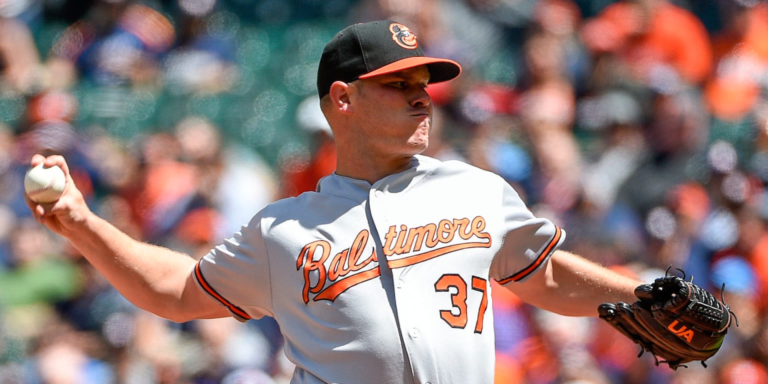 Dylan Bundy strikes out 8 in loss to Astros
