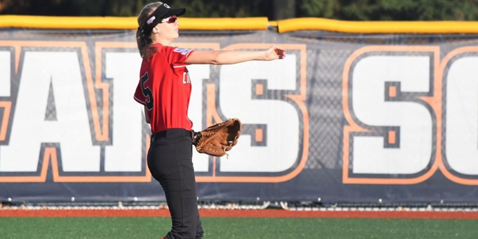 Reds RBI softball teammates discuss graduation