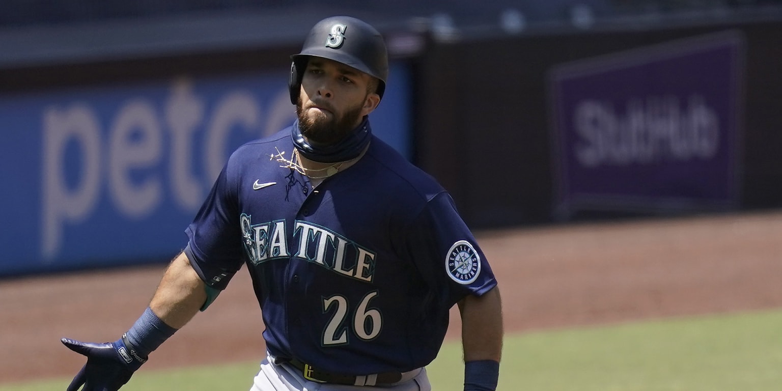 Lead gets away from Mariners in Game 1 of doubleheader